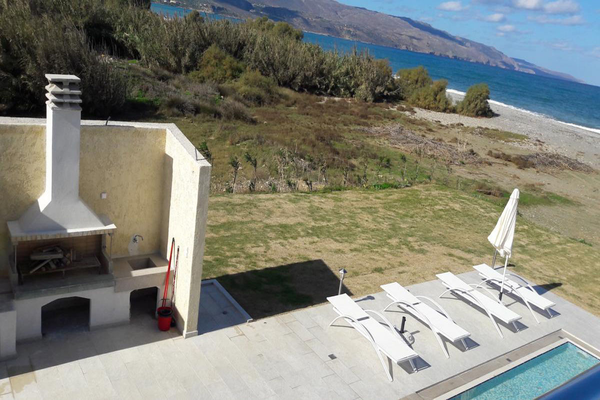Tavronitis Beach Front Villas , Tavronitis , Chania , Crete
