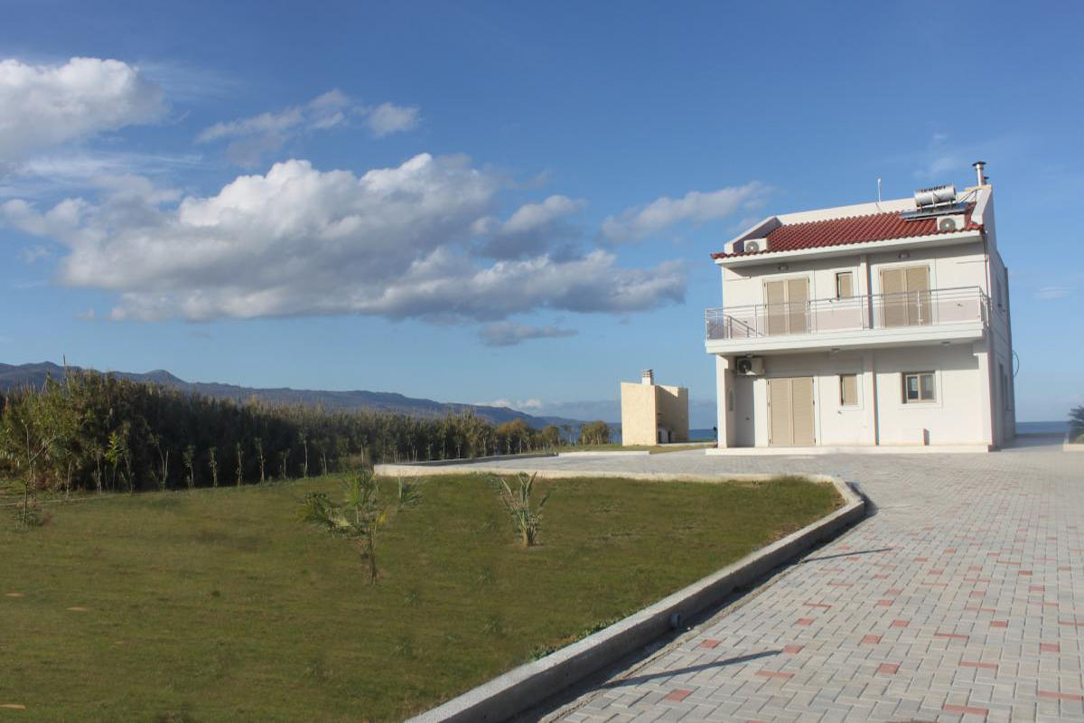 Tavronitis Beach Front Villas , Tavronitis , Chania , Crete